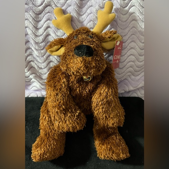 Hallmark | Toys | Hallmark Comet Sparkley Reindeer Plush W Tag And Bell ...